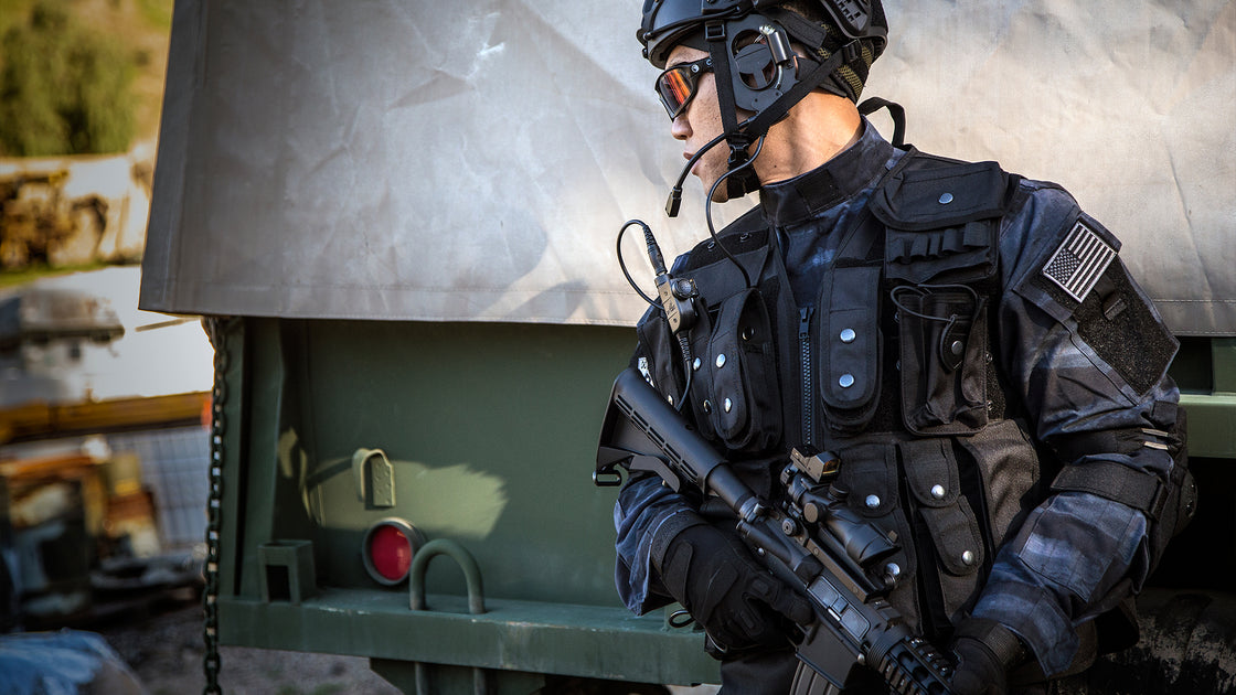 BALLISTIC AUTO-TINT EYEWEAR (FRAMED) – Evoke Tactical